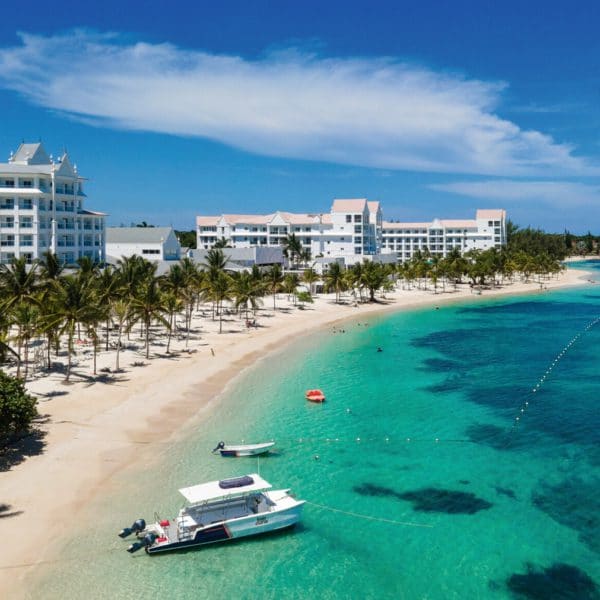 Riu Ocho Rios | All-Inclusive Jamaica Destination Weddings