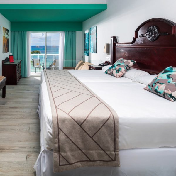 Riu Ocho Rios | All-Inclusive Jamaica Destination Weddings | Honeymoons Inc